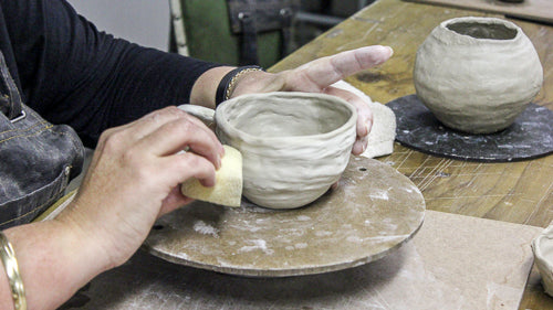 Mabel Vickers | Pottery workshops and gifts.